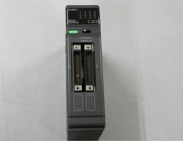 original second hand PLC unit , NJ - XY32-1 Digital I/O Module DI 12-24V DC DO 5-24V DC ...
